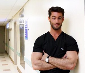 10 อินสตาแกรมสุดฮอต หนุ่มหล่อในเครื่องแบบ