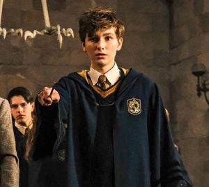 เผยโฉม Joshua Shea นักแสดงผู้รับบท นิวท์ สคามันเดอร์ สมัยเรียนฮอกวอตส์